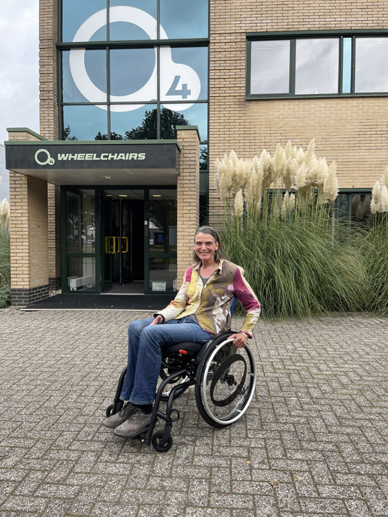 Anet gelukkige winnaar van de FLOW - O4 Wheelchairs